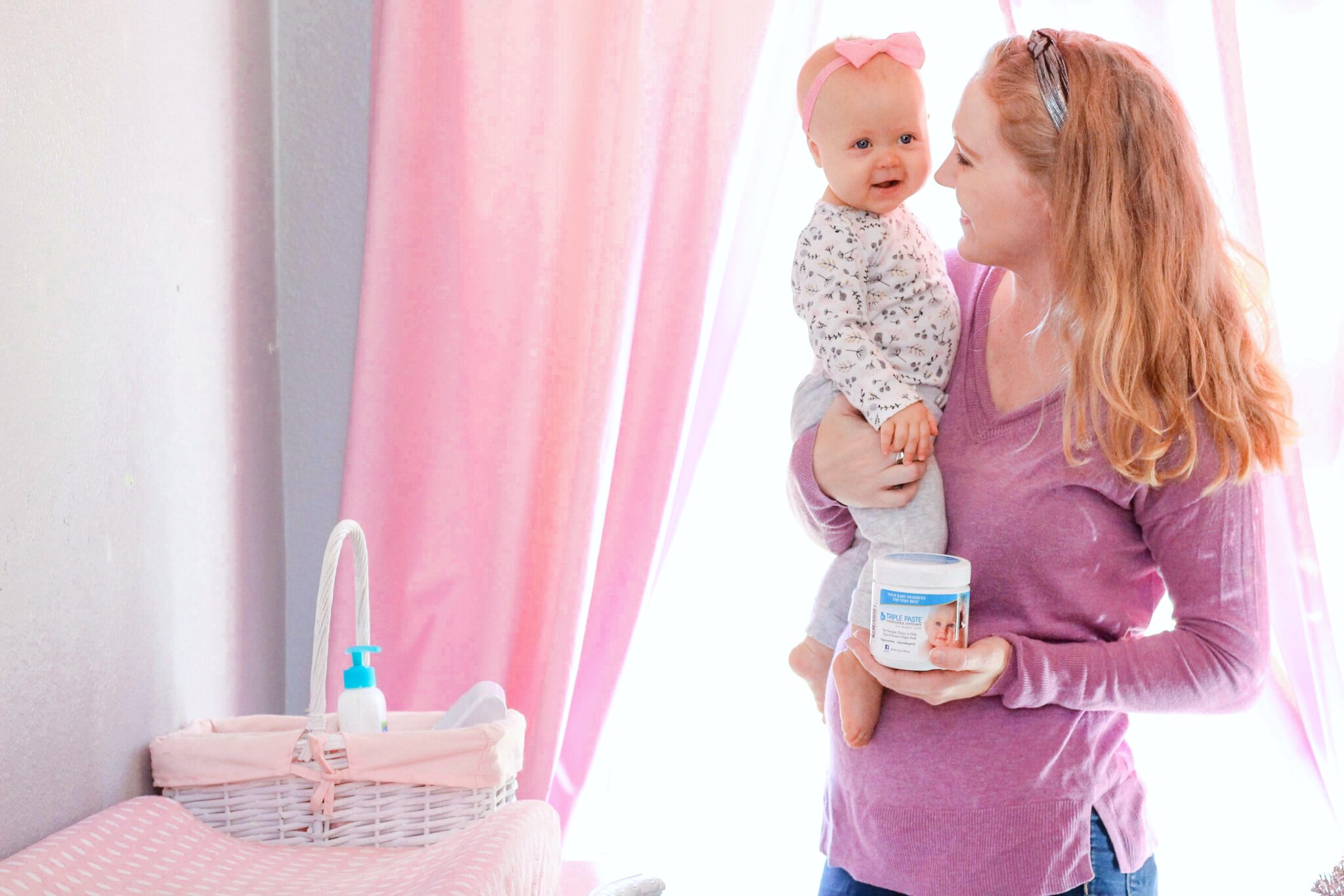 11 Genius Diapering Hacks for New Moms + GIVEAWAY