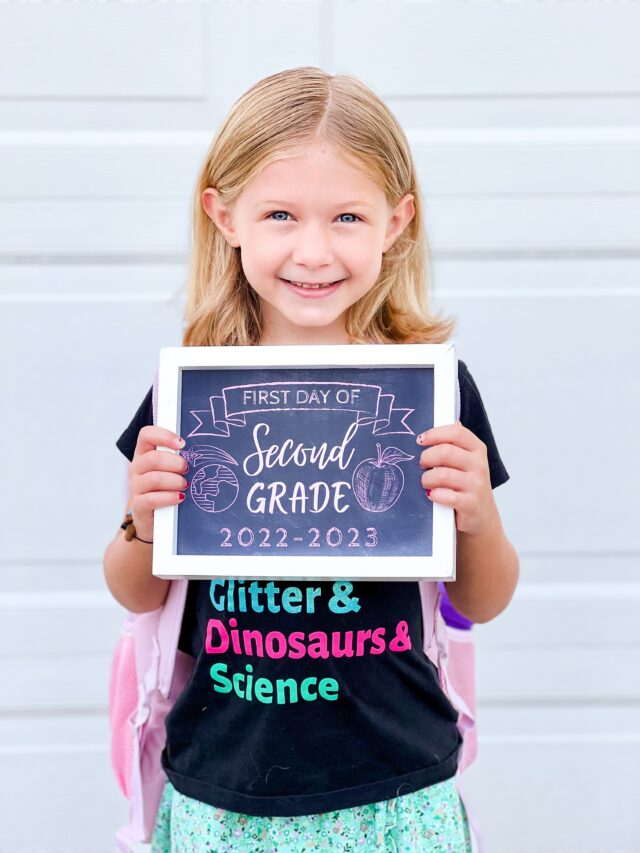 7 Back to School Tips + FREE First Day of School Printables 2022